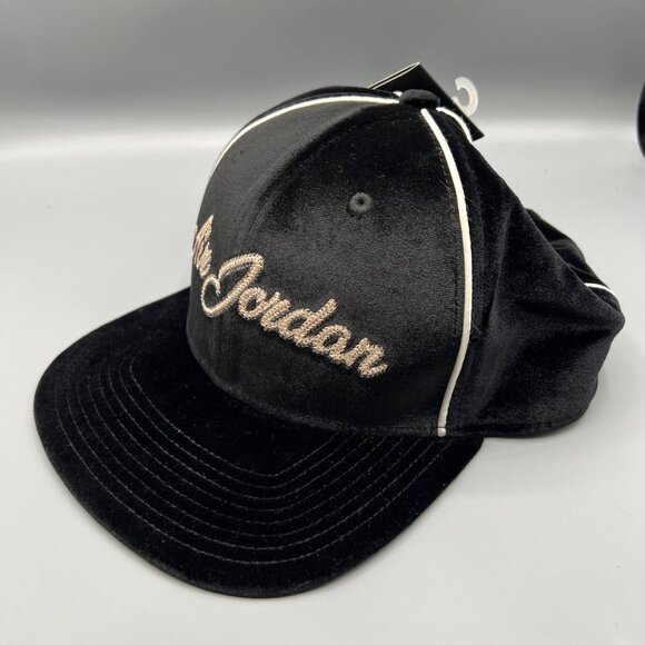 Jordan | Accessories | Air Jordan Hat Men Black Velour Velvet Jumpman ...